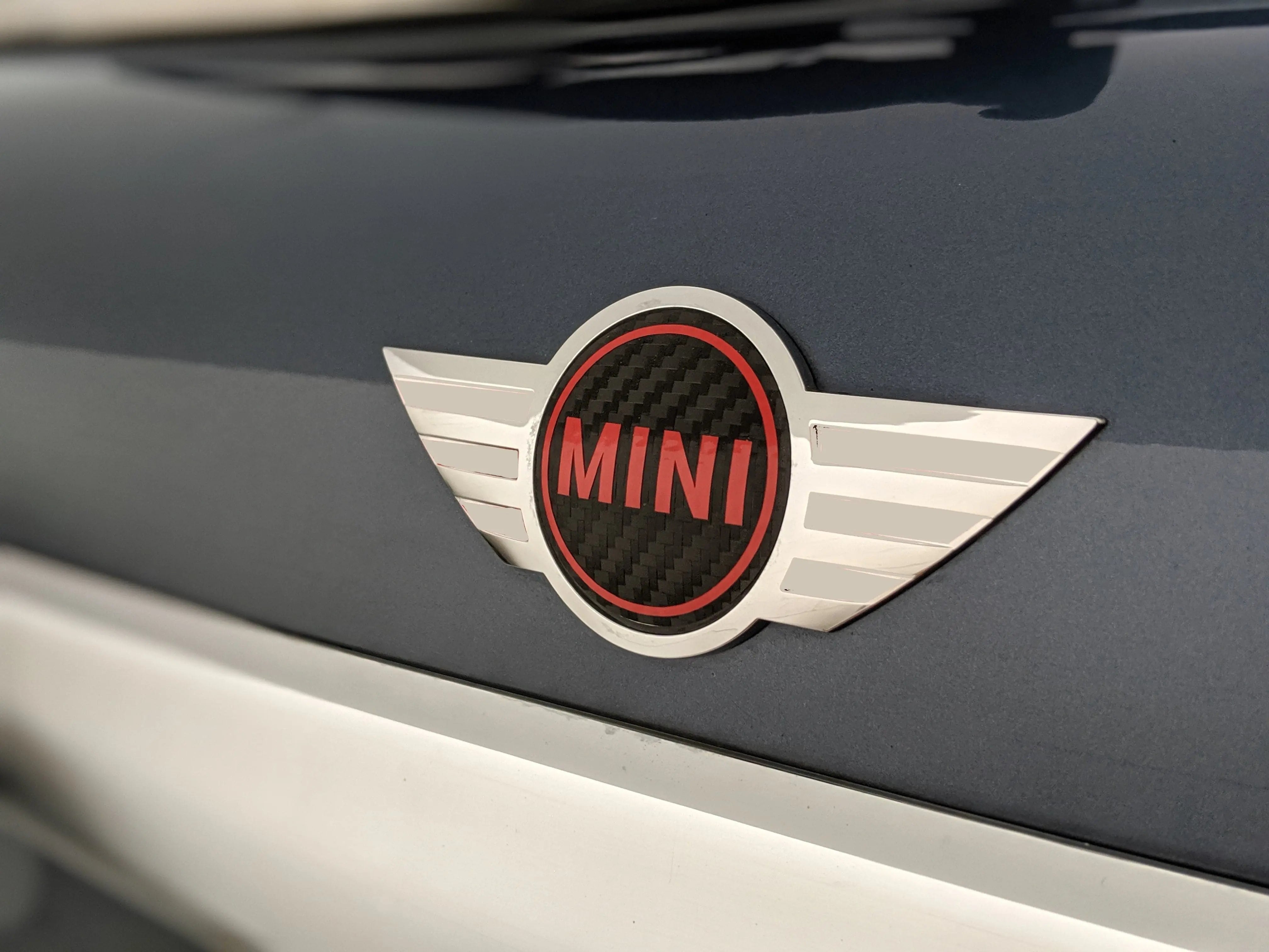 Mini Cooper - Mini Emblem Center Circle VinyMod Overlay – VinylMod
